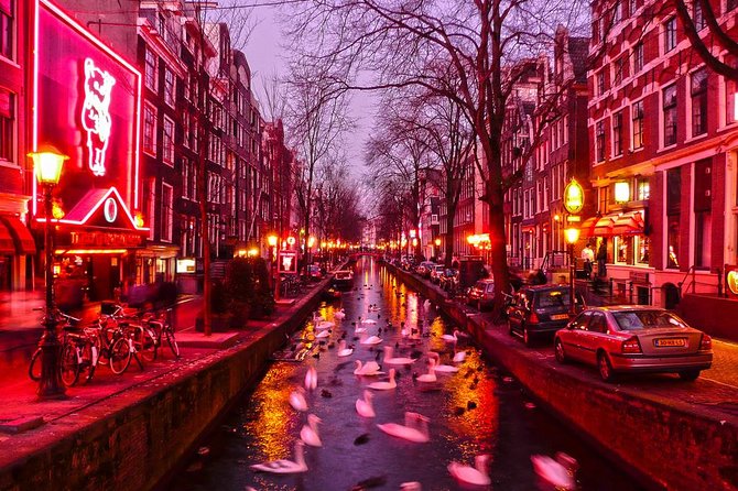 Amsterdam Red Light District Walking Tour in EN/DE/IT - Final Thoughts