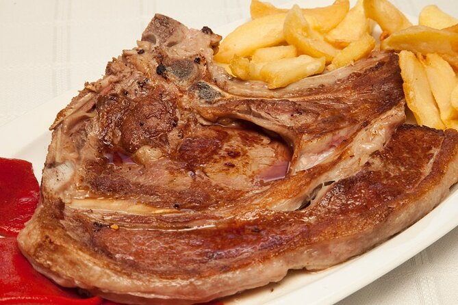 Avila and Segovia Tour with Monuments and Gastronomic Lunch from Madrid - FAQs