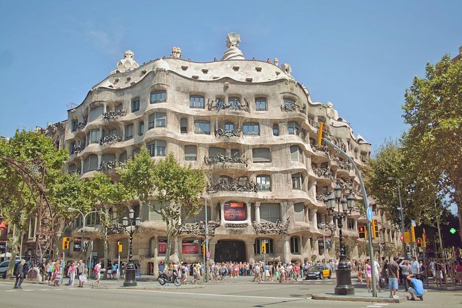 Barcelona Private Walking Tour with Skip the Line La Pedrera and Casa Batllo - FAQs