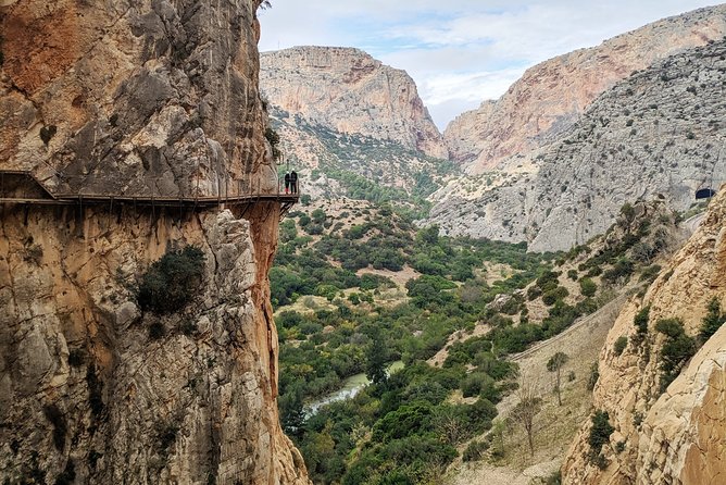 Caminito del Rey Small Group Tour from Malaga with Picnic - Frequently Asked Questions