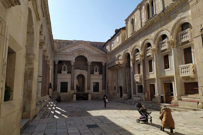 Experience Split With Local Professional Historian - Private - Final Words