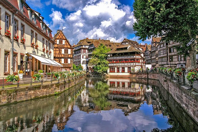 Explore Strasbourg in 60 minutes with a Local - Who Is This Tour Perfect For?