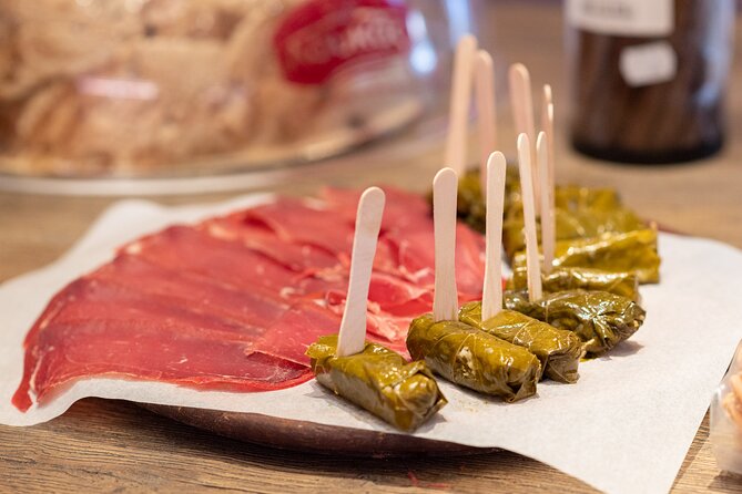 Explore the hidden food gems of Athens - FAQ