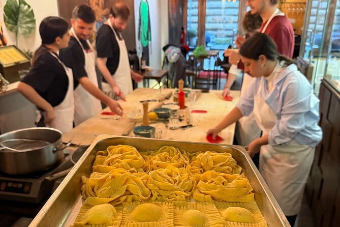 Florence: Ravioli & Pasta Class with Tiramisu and Unlimited Wine - In The Sum Up