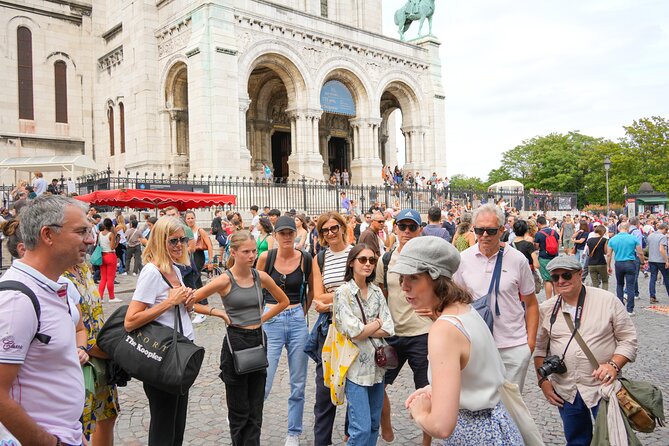 Guided tour of Montmartre in songs with a professional - Who Would Enjoy This Tour?