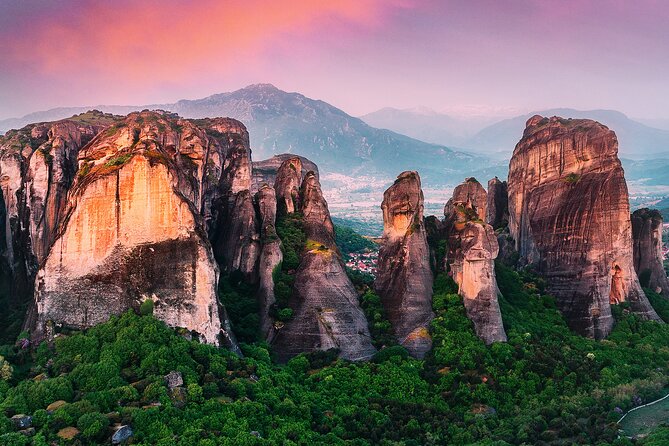 Meteora Rocks and Experiences All Around !!! 2Days - FAQ