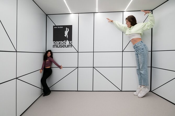 Paradox Museum Barcelona a Mind-twisting Experience - The Sum Up