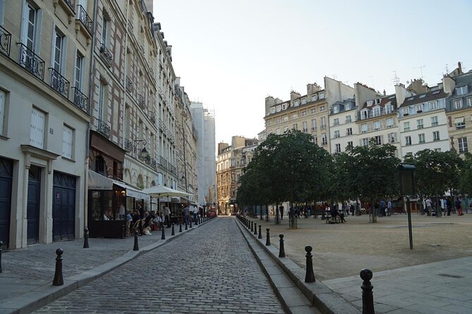 Paris Ile-de-la-Cité Walking Tour: Max 6 People Group or Private - The Sum Up