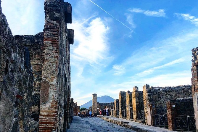 Pompeii and Vesuvius Small Group Tour from Sorrento - Pricing and Value