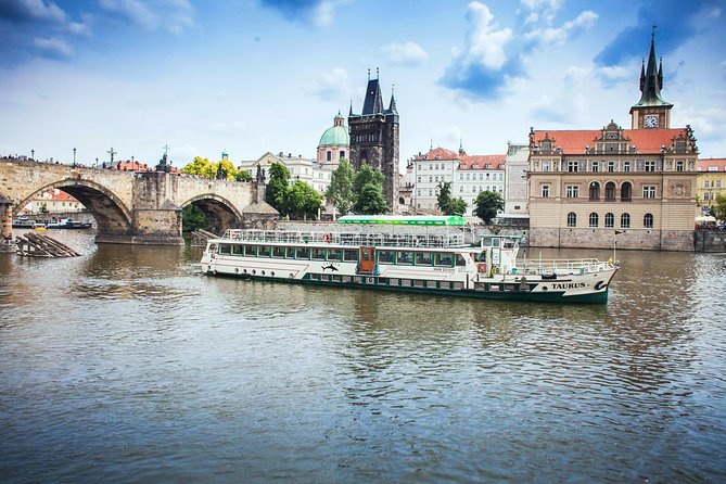 Prague Vltava River Lunch Cruise - FAQ
