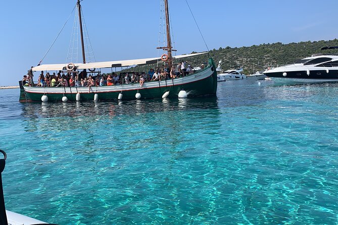 Private boat trip - Hvar Brac and Pakleni islands from Split - FAQs