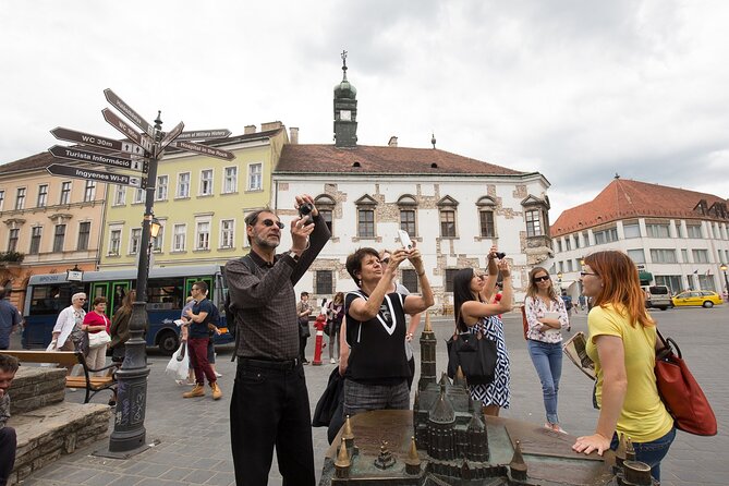 Private Buda Castle Walk with Entry to Matthias Church - Highlights and Noteworthy Features