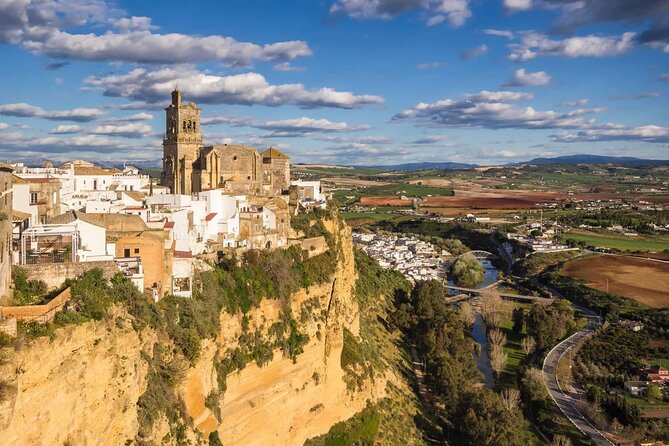 Private Tour to Arcos de la frontera, El Bosque and Ubrique from Cadiz - FAQ