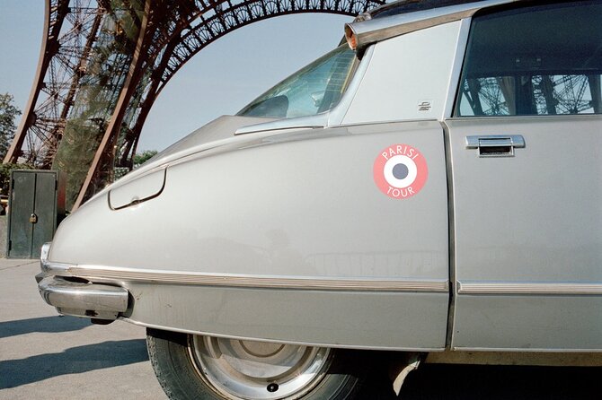 Private Vintage Car Tour of Paris in a Citroën DS - 2H - Who Will Love This Tour?