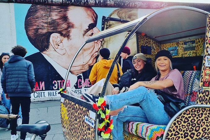 Rickshaw Tours Berlin - Groups of up to 16 people with several rickshaws - Who Will Enjoy This Tour?