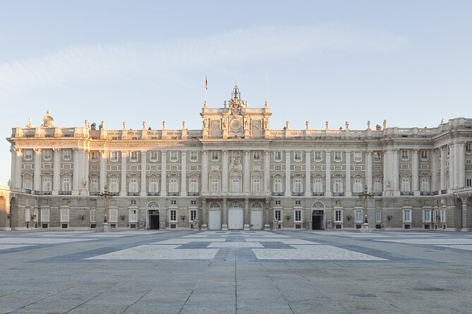 Royal Palace of Madrid Early Entrance Tour Skip-The-Line Ticket - FAQs