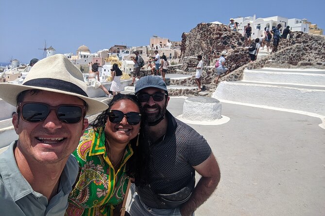 Santorini Classic Highlights and Sightseeing Private Tour - FAQs