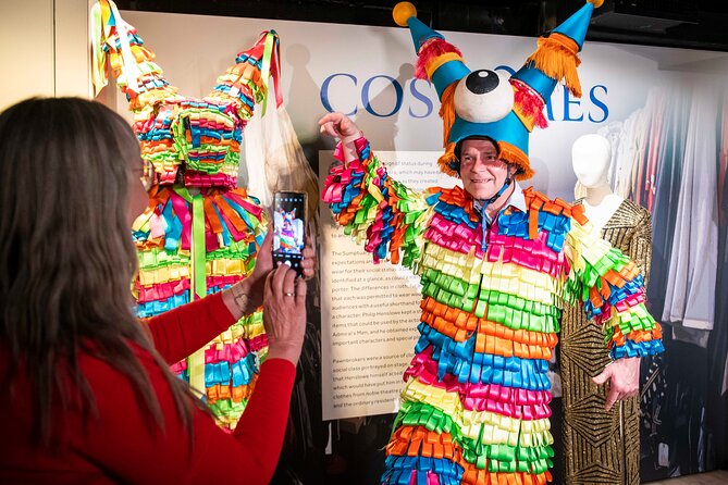 Shakespeare's Globe Guided Tour - Authentic Guides Make All the Difference