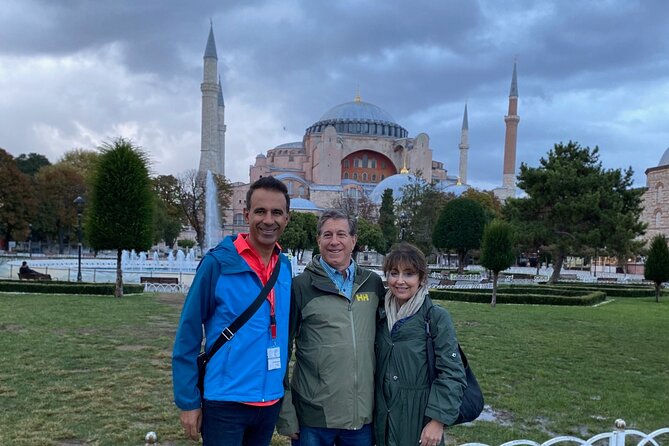 Small Group Tour: Hagia Sophia, Basilica Cistern, Blue Mosque and Grand Bazaar - Who Should Consider This Tour?