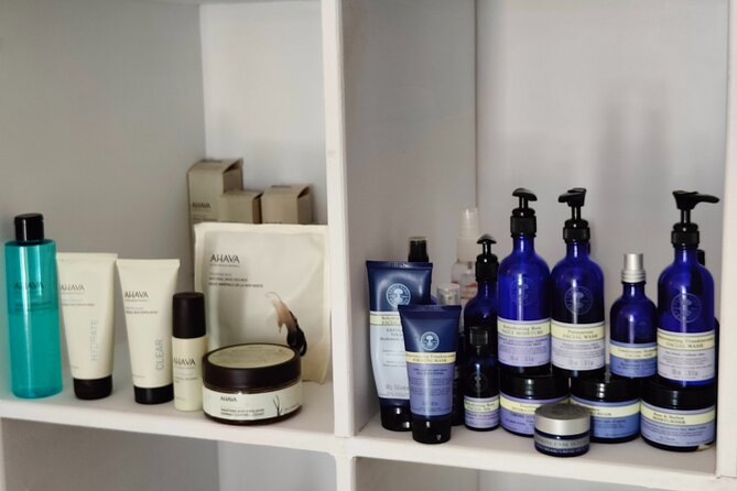 Akrotiri: 2-Hrs Face & Body Ritual, Pool access, wine & fruits - Authentic Feedback and Highlights