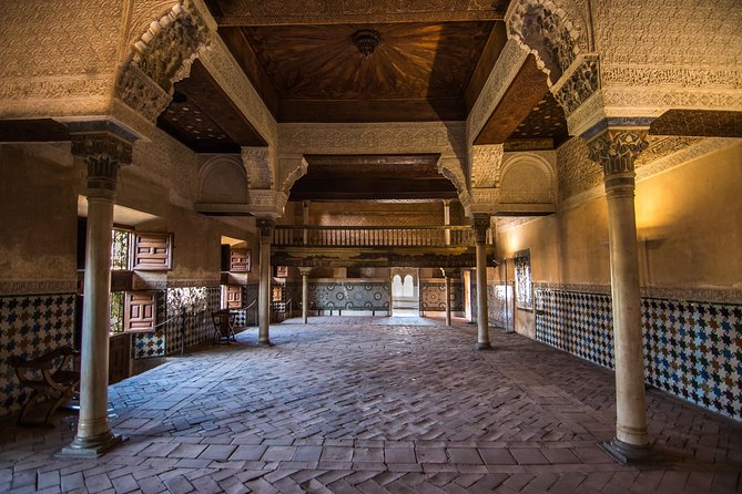 Alhambra with Nazaries Palaces Private Tour from Seville - FAQs