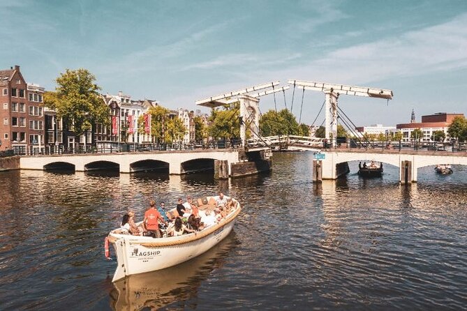 Amsterdam Private Boat Trip with Pizza and Unlimited Drinks - Final Thoughts: Who Will Love This?
