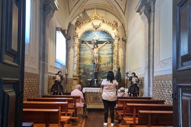 BRAGA AND GUIMARÃES: Private Historic Tour from Porto - The Sum Up