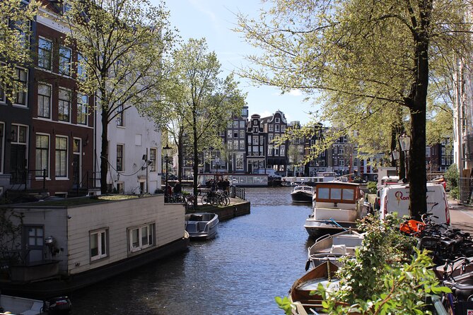 City walking experience in Amsterdam with a local - FAQ