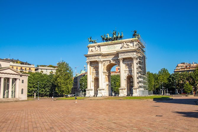 Discover Milans most Photogenic Spots with a Local - FAQ