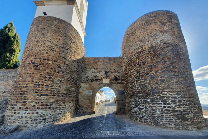 From Lisboa: Evora & Monsaraz Private Full Day Tour - Authentic Experiences and Value