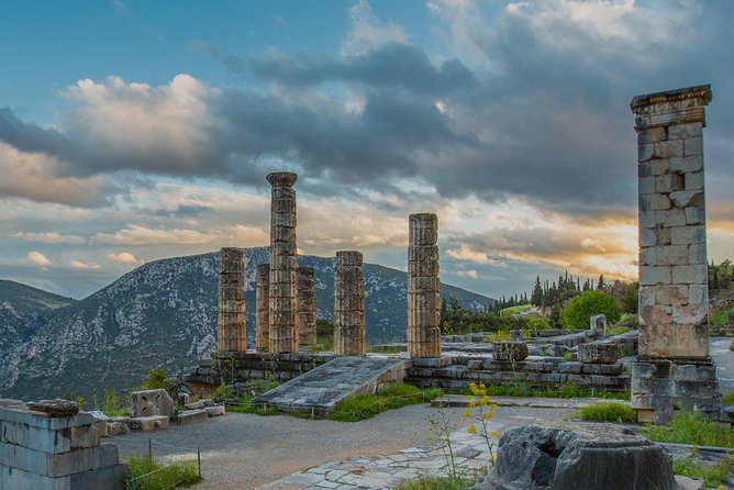 ''Full Day in Delphi - Monastery of Hosios Loukas - Livadia '' - The Sum Up