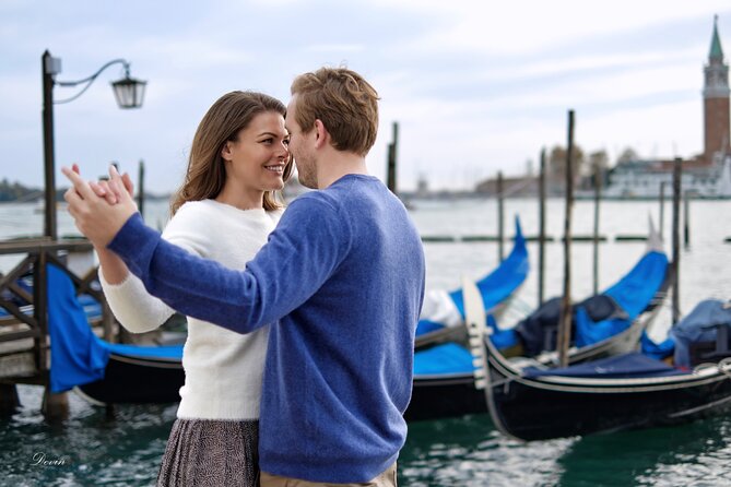 Iconic Photos and Adventure in Venice - Who Should Consider This Tour?
