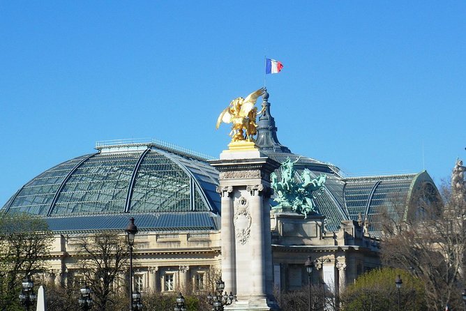 Paris Private Tour with Seine River Cruise - FAQ