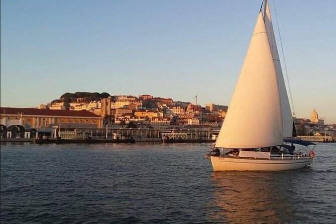 Private Sunset Sailing Tour in Lisbon with welcome drink - The Sum Up