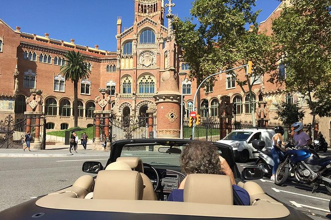 Barcelona in a Convertible - Private Guided Tour - The Sum Up