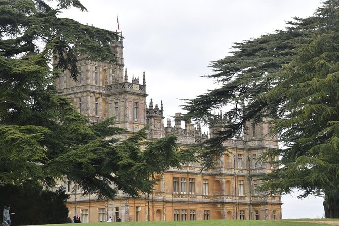 Downton Abbey and Village Small Group Tour from London - The Sum Up