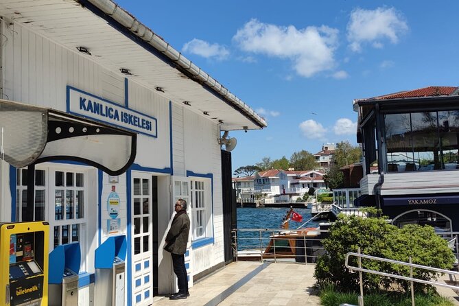 Half Day Bosphorus Cruise with Stopover on Asian Side - What Reviewers Say