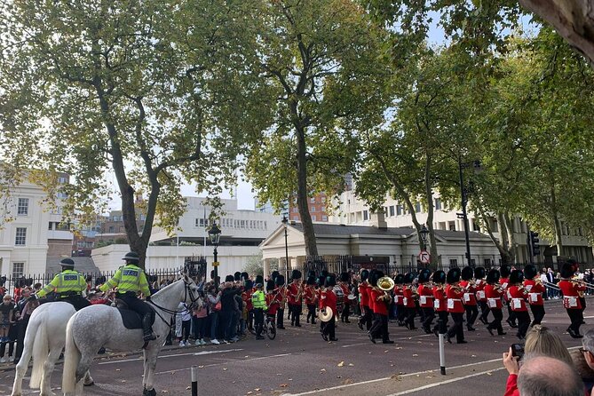 Private Guided Tour of London Landmarks - English or Italian - FAQs