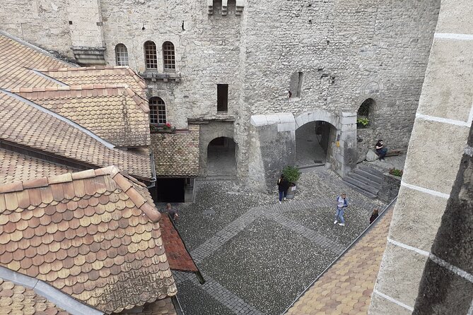 Six Hour Private Tour of The Swiss Riviera - Summary