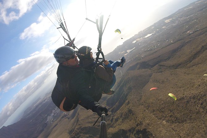 Tandem Paragliding Flight over Tenerife - FAQ: Your Questions About Tandem Paragliding in Tenerife