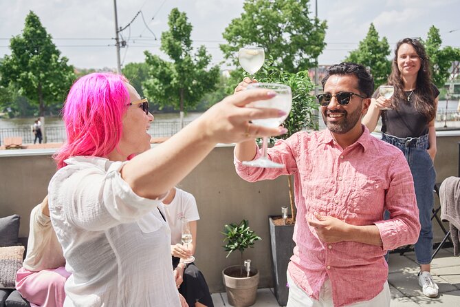 Gourmet Brunch with Chef: Unlimited Drinks & Stunning River Views - FAQ