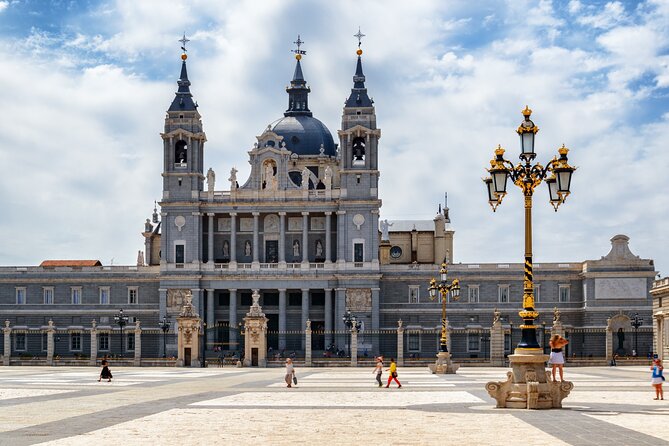 Madrids History, Bites & Sips An Intimate Tour Since 2018 - FAQ