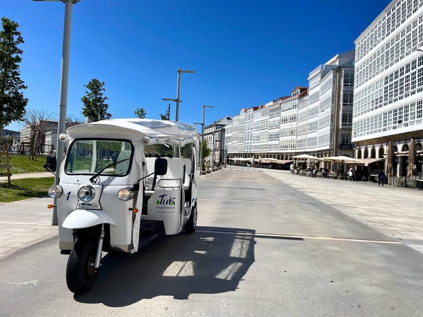 A Coruña: VIP Tuk Tuk tour