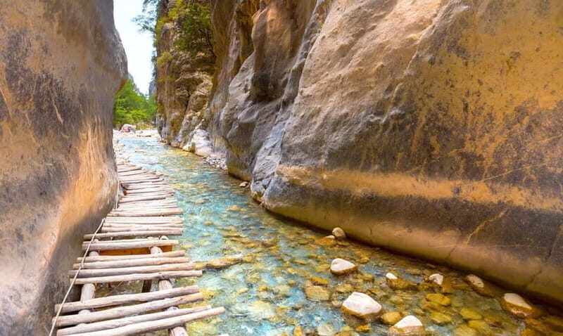 Agioi Apostoloi: Samaria with professional hiking guide!!