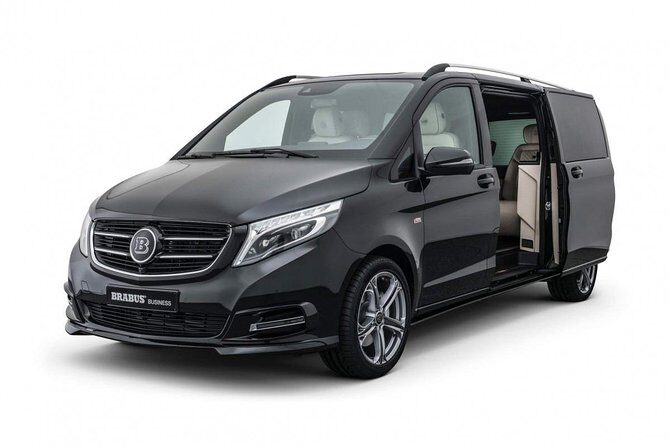 Airport Transfer: Munich Airport MUC to Munich by Luxury Van