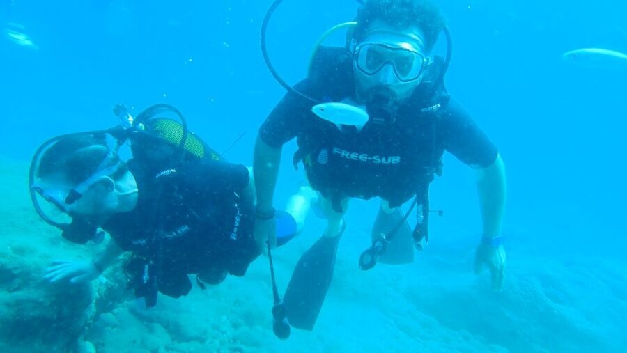 Alanya: 2 Guided Scuba Dives with Lunch and Hotel Transfers