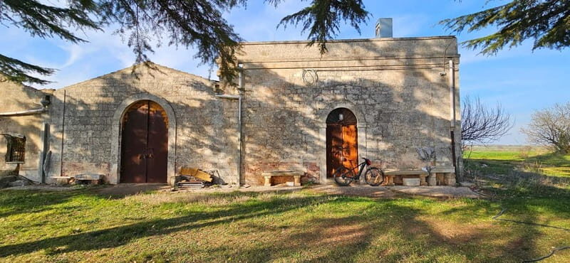 Alberobello: eBike Tour with Craft Beer Tasting