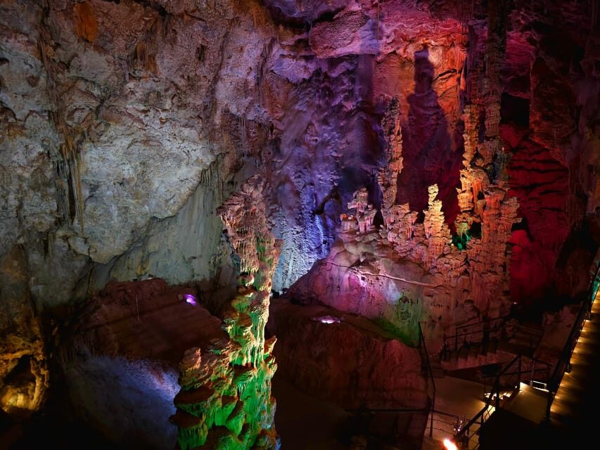 Alicante: Explore the Canelobre Caves and the Charm of Busot - Exploring Busot and the Ethnic Music Museum