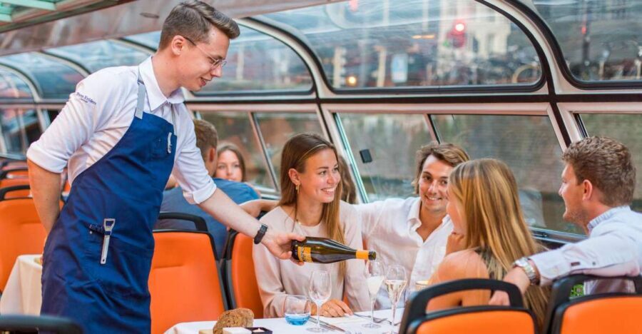 Amsterdam: Dinner Cruise with 4-Course Menu