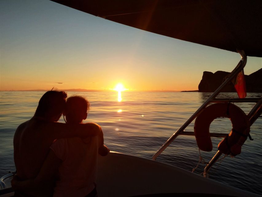Angra do Heroísmo: Sunset Cruise with Local Drinks